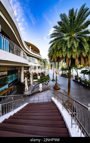 Vivo City shopping mall near Sentosa island, Singapore Stock Photo - Alamy