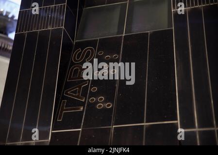 TARS robot from the movie Interstellar Stock Photo - Alamy