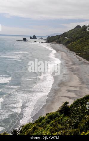 Rapahoe Beach on the West Coast of the South Island of New Zealand ...