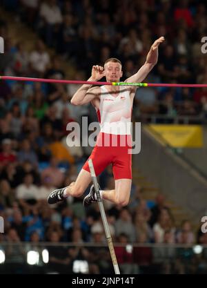 Adam Hague of England competing in the men’s pole vault final at the ...