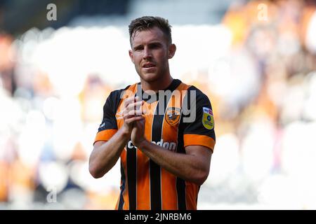 Callum Elder #3 of Hull City applauds the home crowd Stock Photo - Alamy