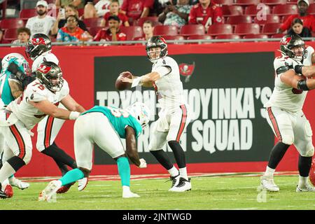 Florida quarterback Kyle Trask looks for a receiver against South ...