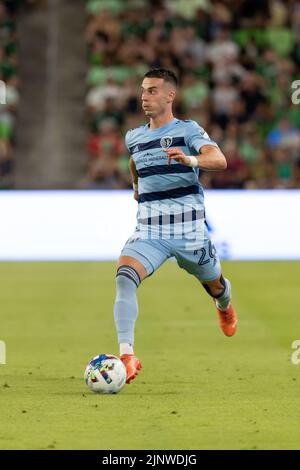 AUSTIN, TX - AUGUST 13: Sporting Kansas City goalkeeper John Pulskamp ...
