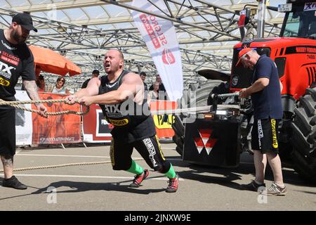 Gera, Germany. 14th Aug, 2022. The winner and thus the strongest man in ...