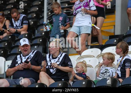 Hull FC fans inside the MKM. Stadium Stock Photo - Alamy