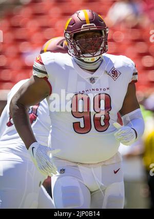 Washington Commanders defensive tackle Phidarian Mathis (98) runs a ...