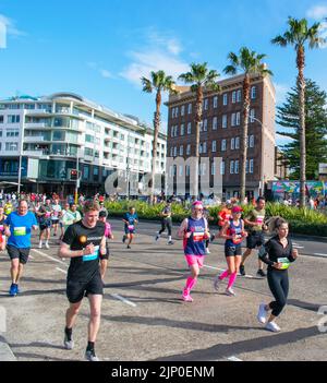 Sydney, Australia, 14 Aug 2022. Runners at Bondi Beach during the 2022 ...