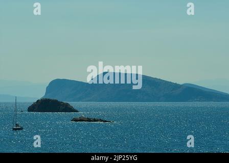 yacht sailing around the islands of Hydra in Greece Stock Photo - Alamy