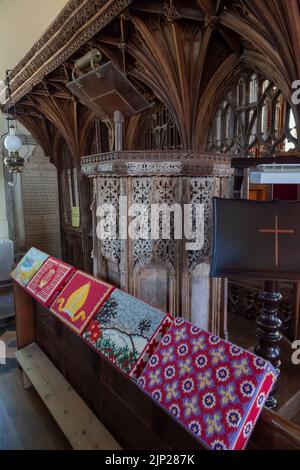 St Matthews Church in Coldridge, Devon Stock Photo - Alamy
