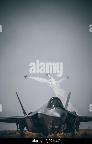 Fighter Jet in Flight. Action photograph of Fast Jet military aeroplane ...