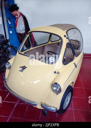 small three wheel micro car, 1958 Brütsch Mopetta at the Goodwood ...