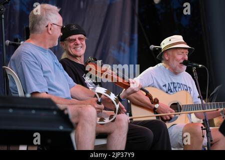 Dave Mattacks performing at Fairports Cropredy Convention. August 12 ...