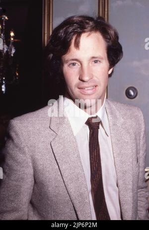 Robert Hays Circa 1980's Credit: Ralph Dominguez/MediaPunch Stock Photo ...