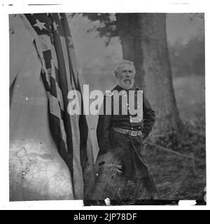 The Peninsula, Virginia. Gen. Edwin V. Sumner in the field Stock Photo ...