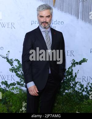Trystan Gravelle arrives at the premiere of "The Lord of the Rings: The ...