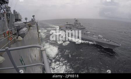 The Talwar-class frigate INS Trikand (F51 Stock Photo - Alamy