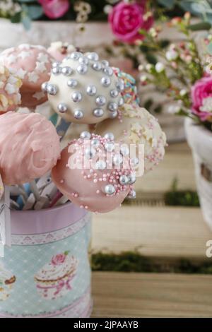 Cake pops in pastel colors. Party dessert Stock Photo - Alamy