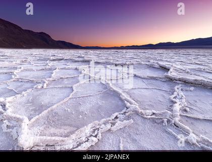 Sunset Bad Water Basin, Salt Flats,Salt Crusts Death Valley National ...