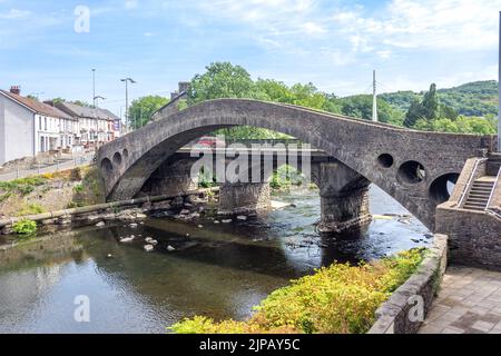 bridge over the river Stock Photo - Alamy