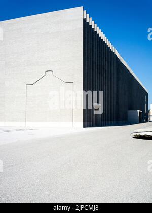 Plateforme 10 museum complex in Lausanne/Switzerland Stock Photo - Alamy
