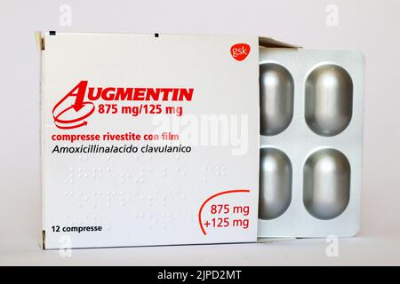 AUGMENTIN medicine with amoxicillin and clavulanic acid. Medication ...