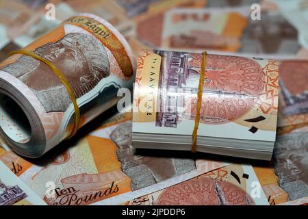 Egypt money rolls of new first Egyptian 10 LE EGP ten pounds plastic ...