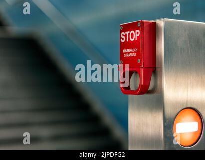 escalator, emergency, stop, escalators, emergencies, stops Stock Photo ...