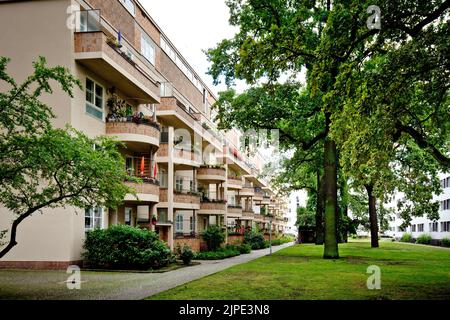 bauhaus, tenement, block assembly, tenements Stock Photo - Alamy