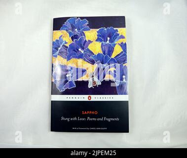Sappho - Stung with Love: Poems and Fragments. Forward by Carol Anne ...