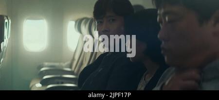 EMERGENCY DECLARATION, (aka BISANG SEONEON), LEE Byung-hun, 2021 ...