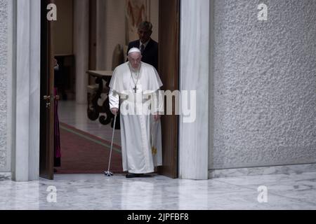 Vatican City, Vatican, 17 August 2022. Pope Francis arrives walking ...
