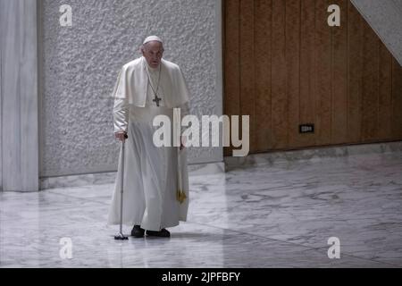 Vatican City, Vatican, 17 August 2022. Pope Francis arrives walking ...