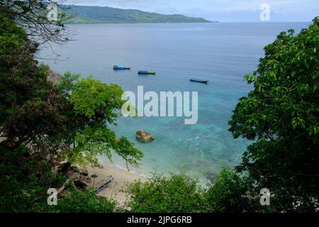 Indonesia Alor Island - Dive spot landscape wallpaper Stock Photo - Alamy