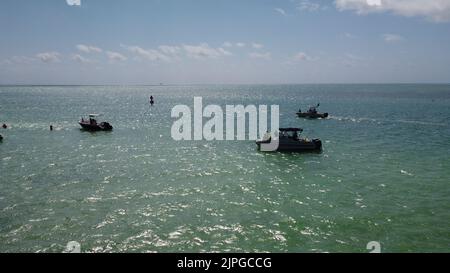 Aerial view of Islamorada Sand Bar in Florida Keys Stock Photo - Alamy