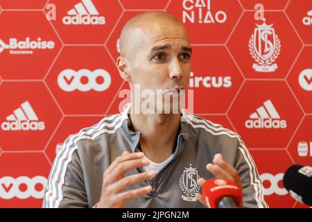 SL16 FC Head coach Joseph Laumann pictured during a press conference of ...