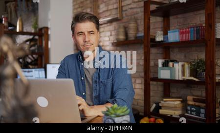 man, pensive, desk, homeoffice, guy, men, pensives, desks Stock Photo ...