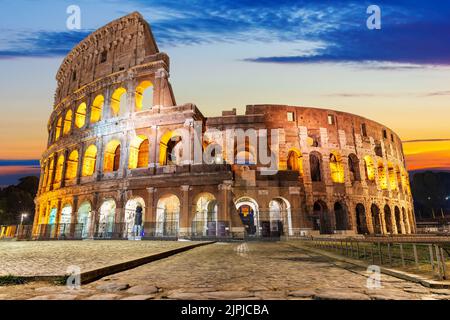 amphitheater, colosseum, amphitheaters, colosseums Stock Photo - Alamy