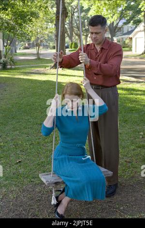 BRAD PITT, JESSICA CHASTAIN, THE TREE OF LIFE, 2011 Stock Photo - Alamy