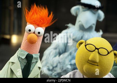 BEAKER, SAM THE EAGLE, DR. BUNSEN HONEYDEW, THE MUPPETS, 2011 Stock ...