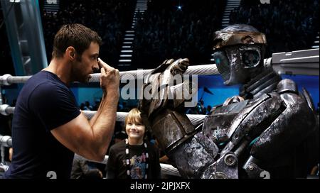 HUGH JACKMAN, DAKOTA GOYO, REAL STEEL, 2011 Stock Photo - Alamy