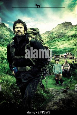 WILLEM DAFOE, THE HUNTER, 2011 Stock Photo - Alamy