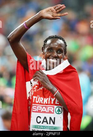CAN Yasemin of Turkey WOMEN'S 5000M FINAL during the European Athletics ...