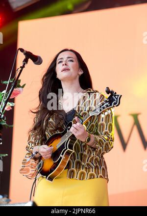 Francesca "Chess" Whiffin of The Wandering Hearts performs on stage as ...