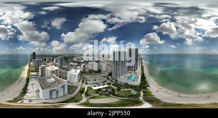 360° view of Aerial 360 equirectangular panorama Hallandale Beach ...