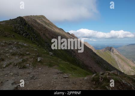 Crib Goch, Snowdon Massif, Wales, UK Stock Photo - Alamy