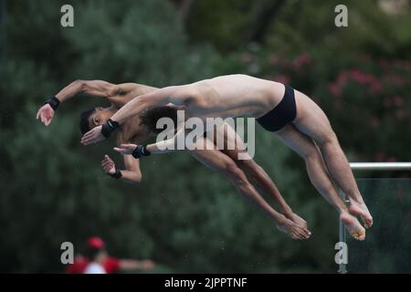 Rome, . 19th Aug, 2022. Ben Cutmore, Kyle Kothari gold medal during ...