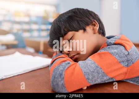 Students sleeping in a classroom Stock Photo - Alamy