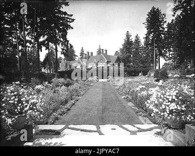 Thornewood, residence of Chester Thorne, near American Lake, Tacoma ...