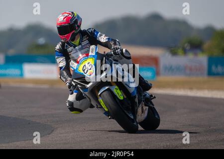 Charlie Nesbitt #86 Buildbase Suzuki Pirelli Superstock National ...