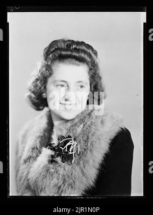 Woman, circa 1939, Wellington, by Cuba Photographic Studio Stock Photo ...